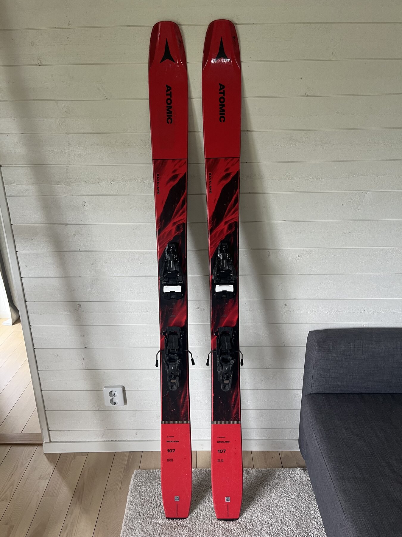 Säljes: Atomic Backland 107 (endast skidor) - Freeride