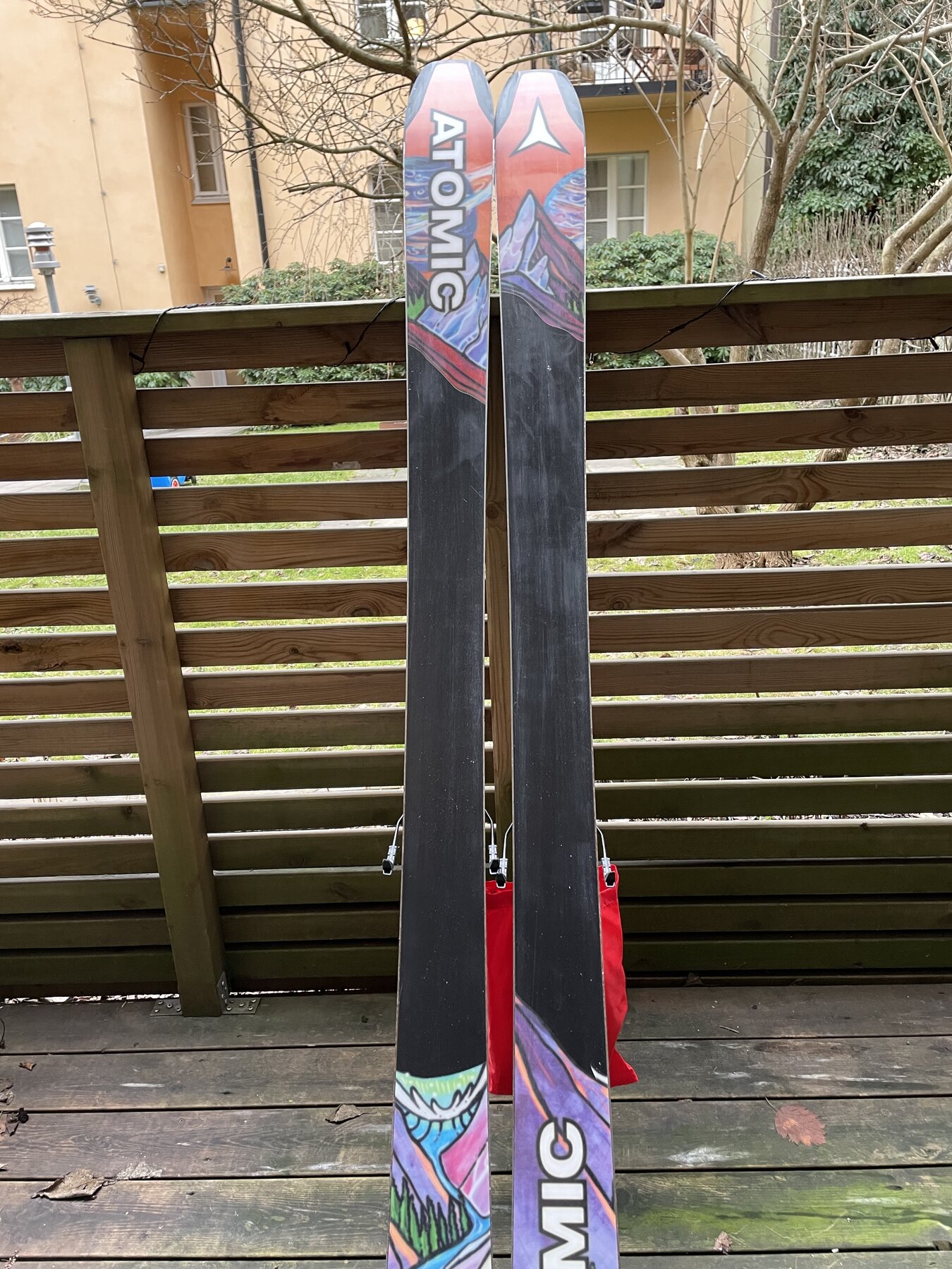Säljes: Atomic bent 100 + shift 13 + hudar - Freeride