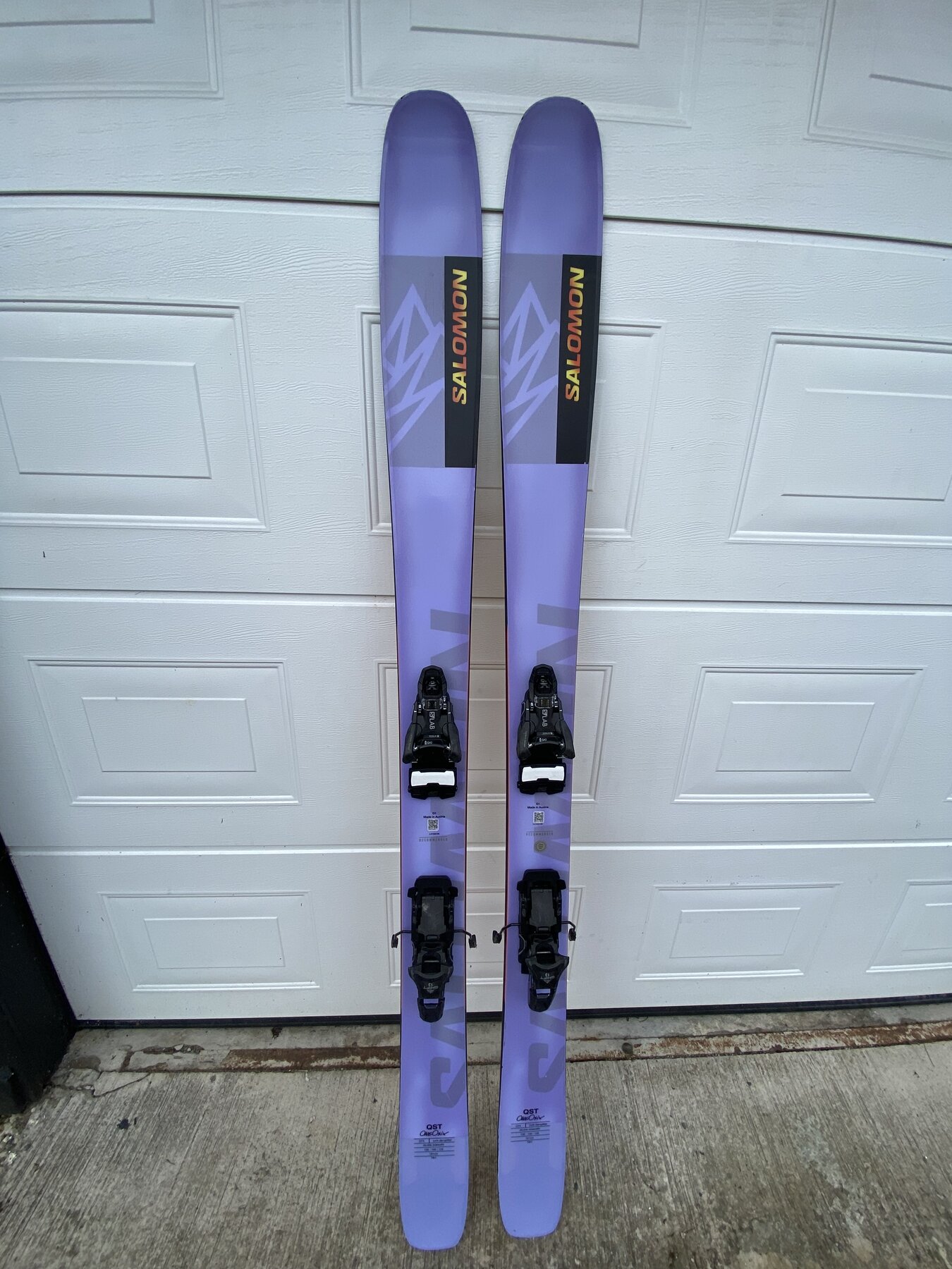 Säljes: Salomon QST 106 181cm med shift och hudar - Freeride