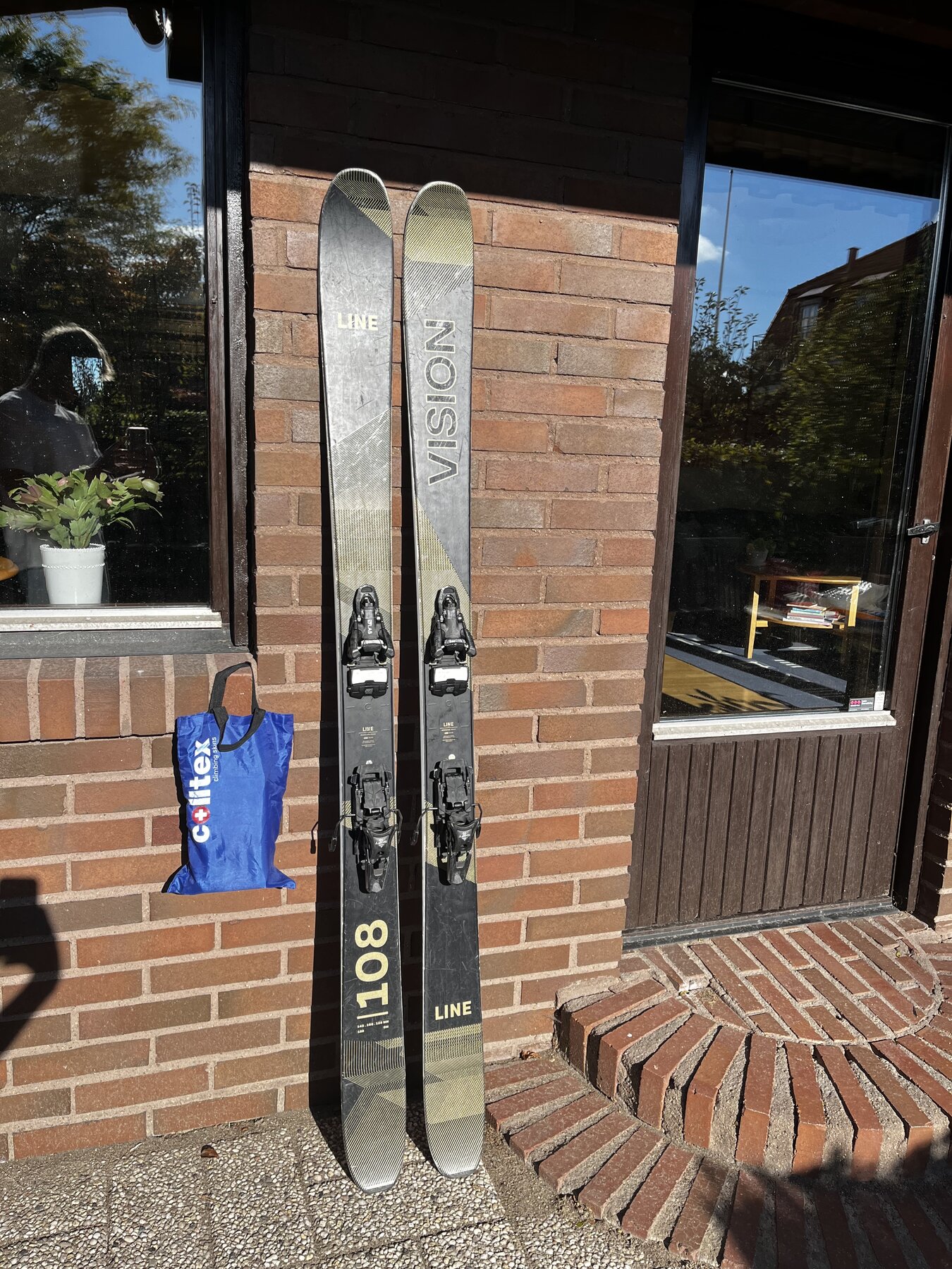 Säljes: Line Vision 108 + shift 10 + hudar - Freeride